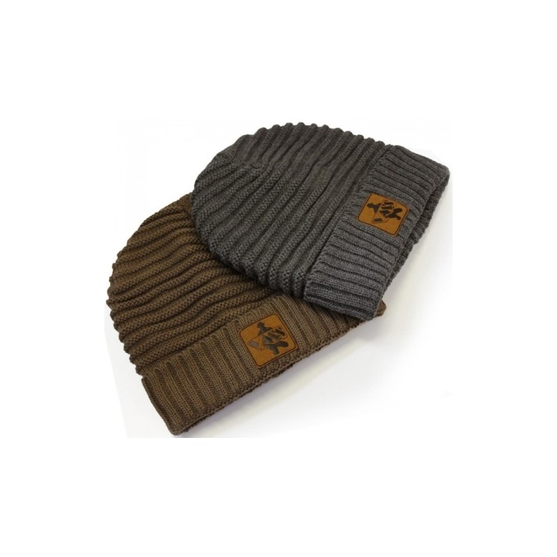 Vass Fleece Lined Ribbed Beanie (Suede Badge)